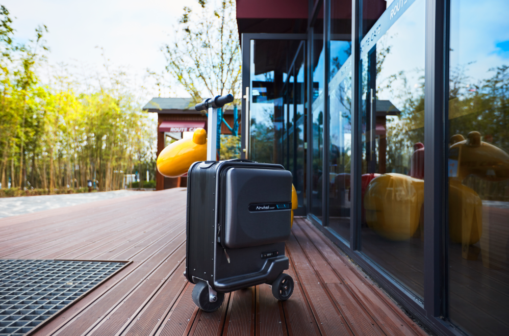 What functionality should a smart suitcase provide over a normal suitc ...